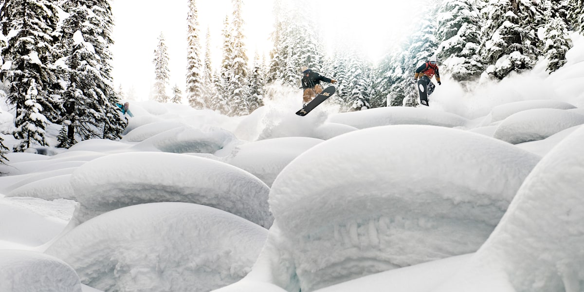 Natural Selection Tour: Wildcard snowboard video comp