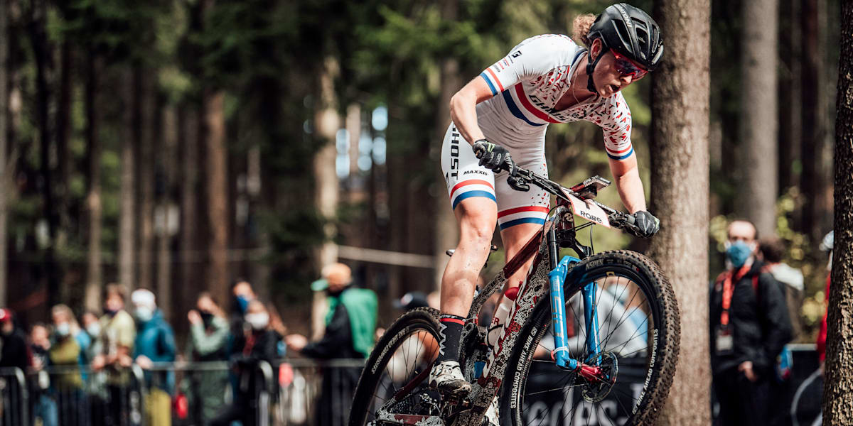 Explicación de la pista Les Gets XCO con Anne Terpstra