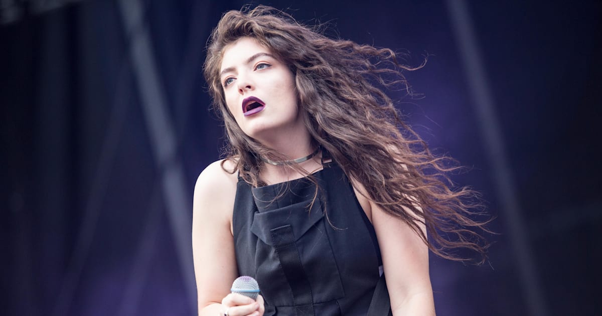 20 Lorde Lyrics That Can Help You Understand Life