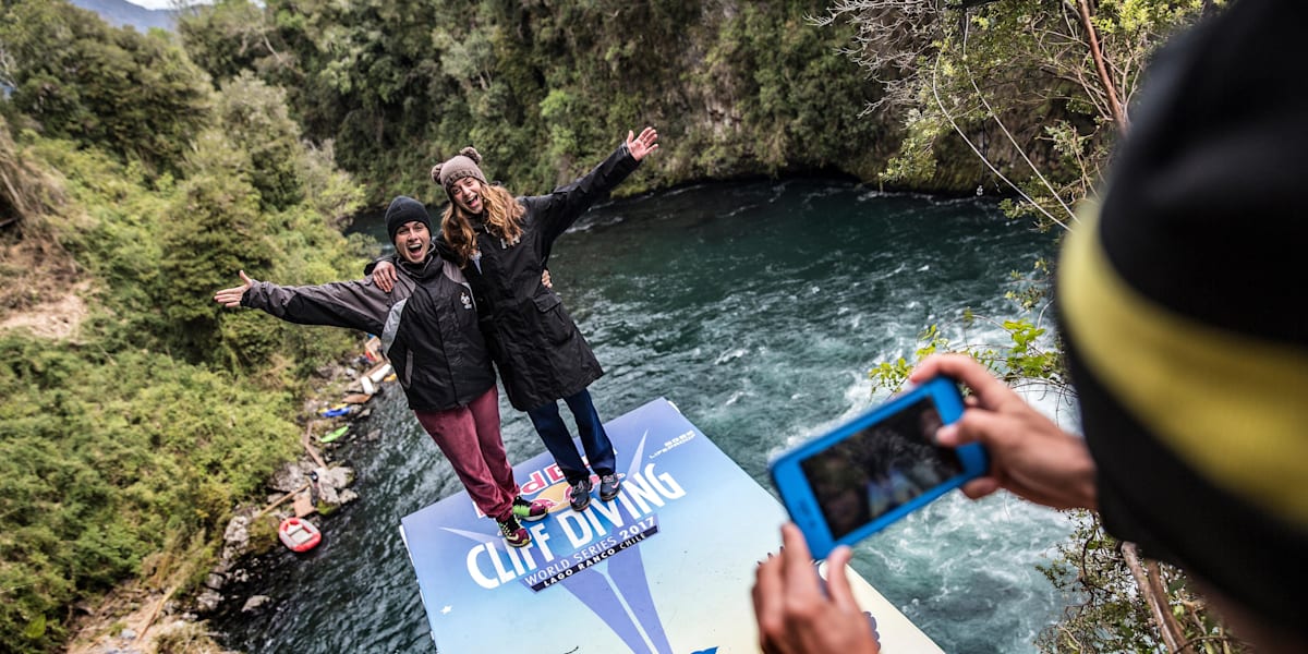 REd Bull Cliff Diving: Chile +++preview video+++
