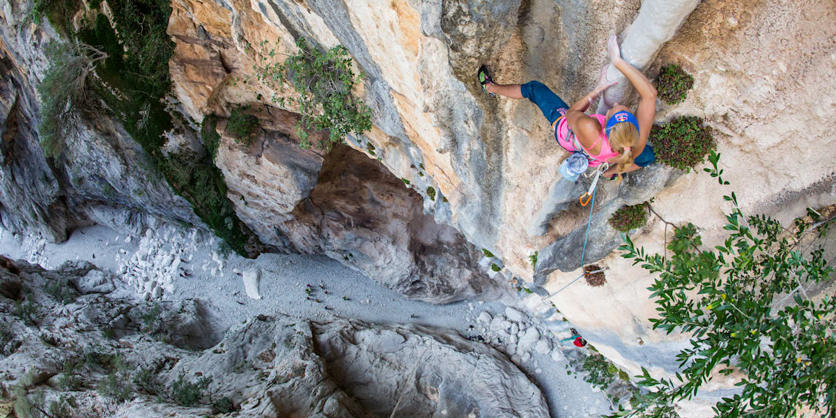 5 crazy climbing routes – video