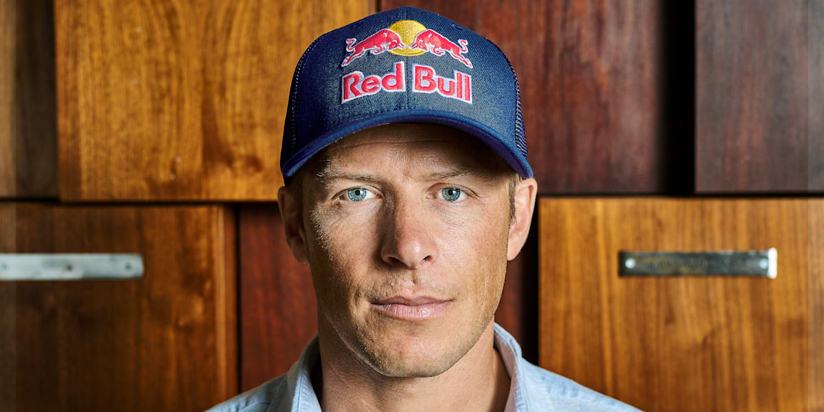 Levi LaVallee: Snowmobile – Red Bull Athlete Page