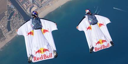 Histoire de la wingsuit et ses inventeurs | Parachute