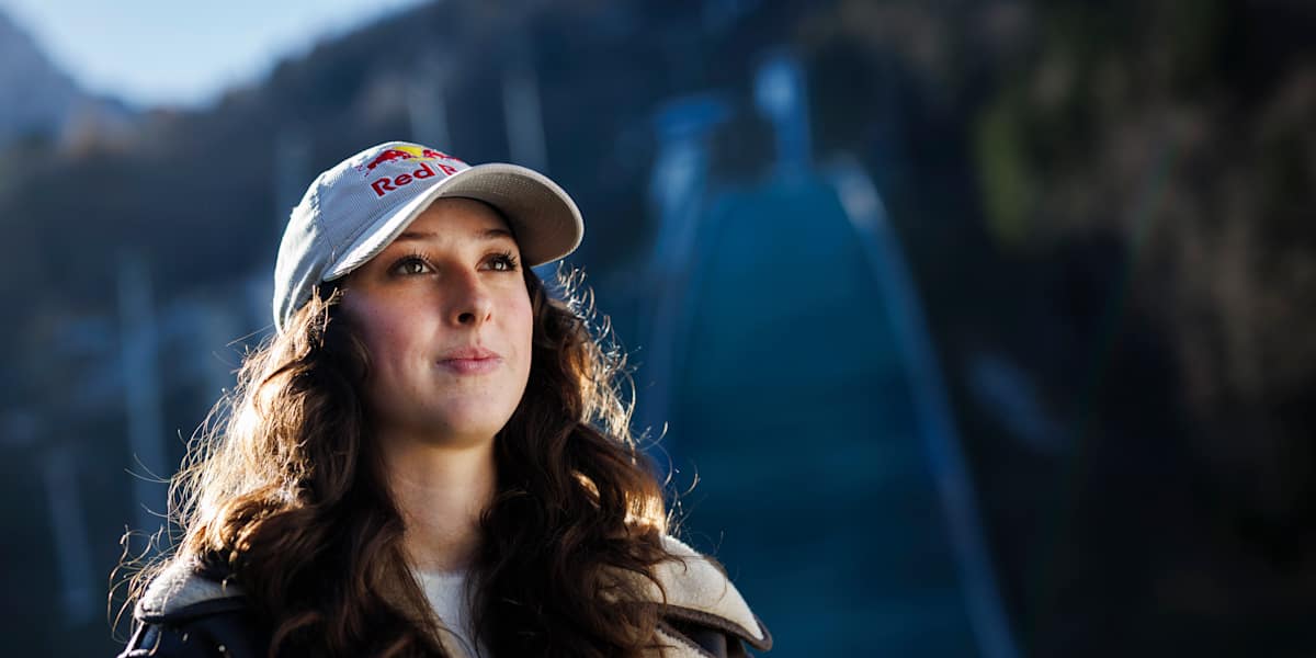 Alexandria Loutitt: Ski jumper – Red Bull Athlete Page