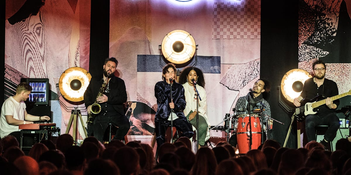 Freja Kirk udgiver sin Red Bull Stripped Session fra Nationalmuseet