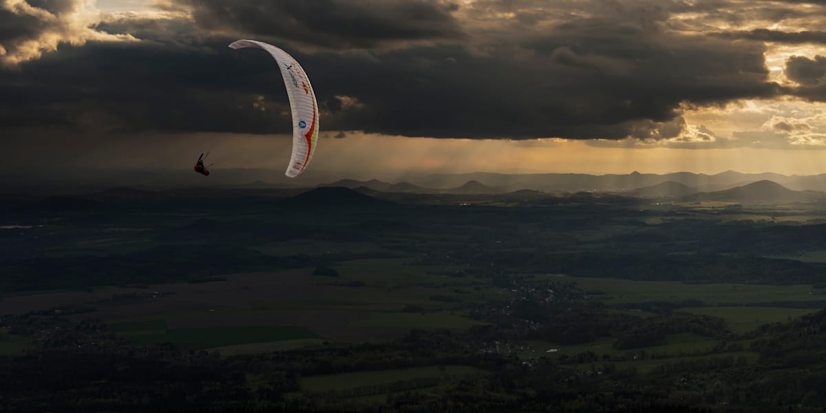 Paragliding | Red Bull