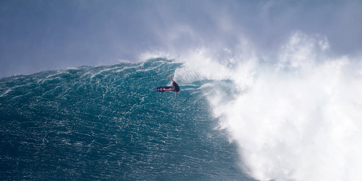 Best big wave surfing spots in the US: Top 8