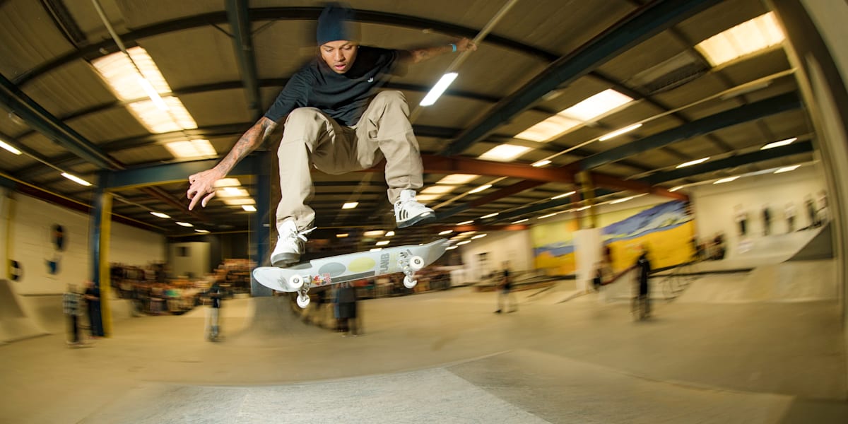 Red Bull Drop In Tour – skateboarding Europe 2022 demos