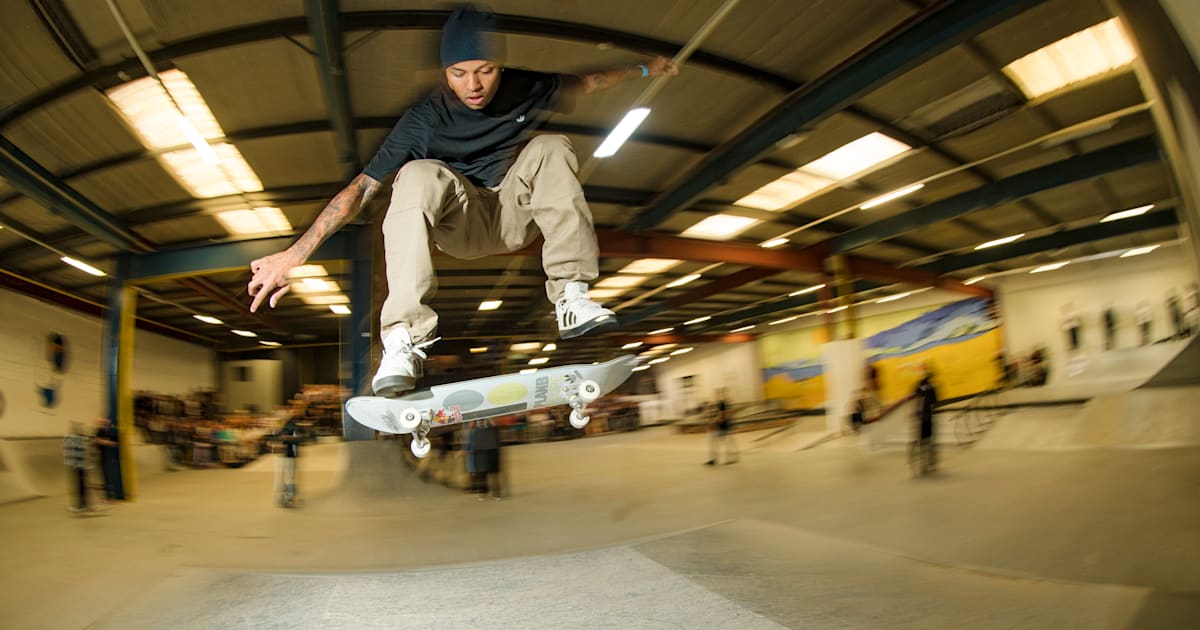 Red Bull Drop In Tour – skateboarding Europe 2022 demos