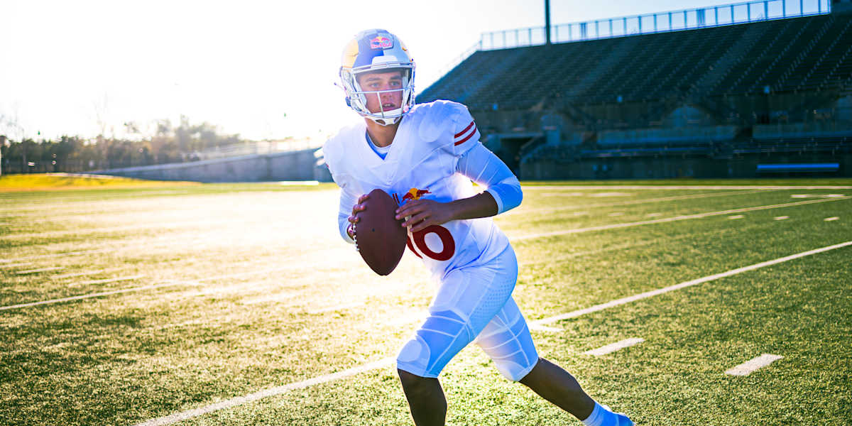 US Football positions explained: Offense, defense and more