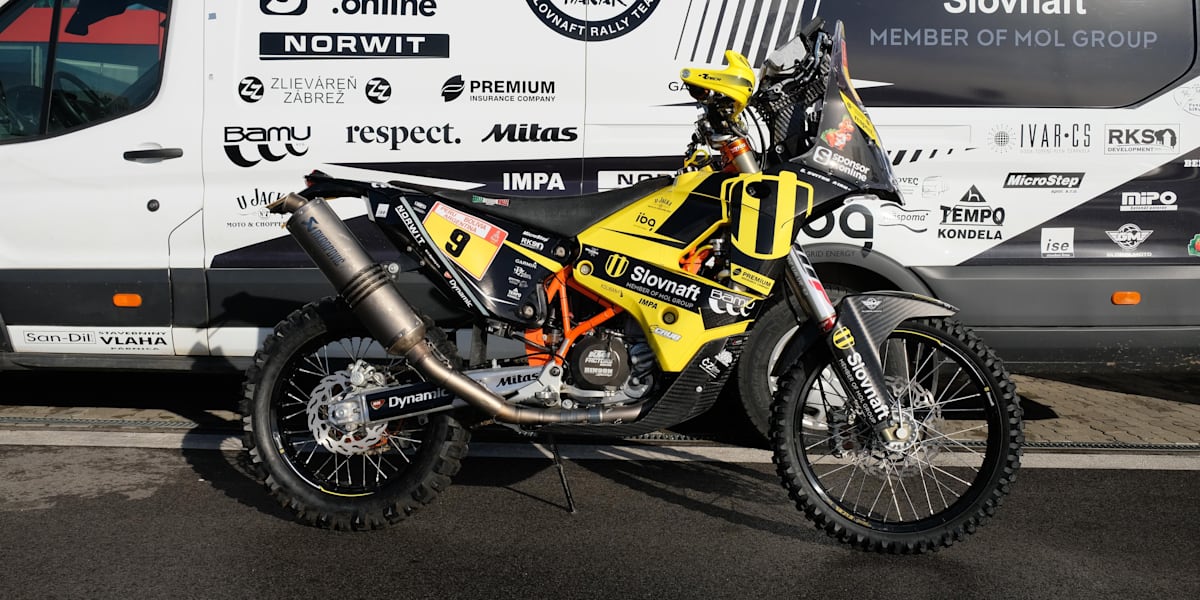 KTM 450 Rally Replica - výbava