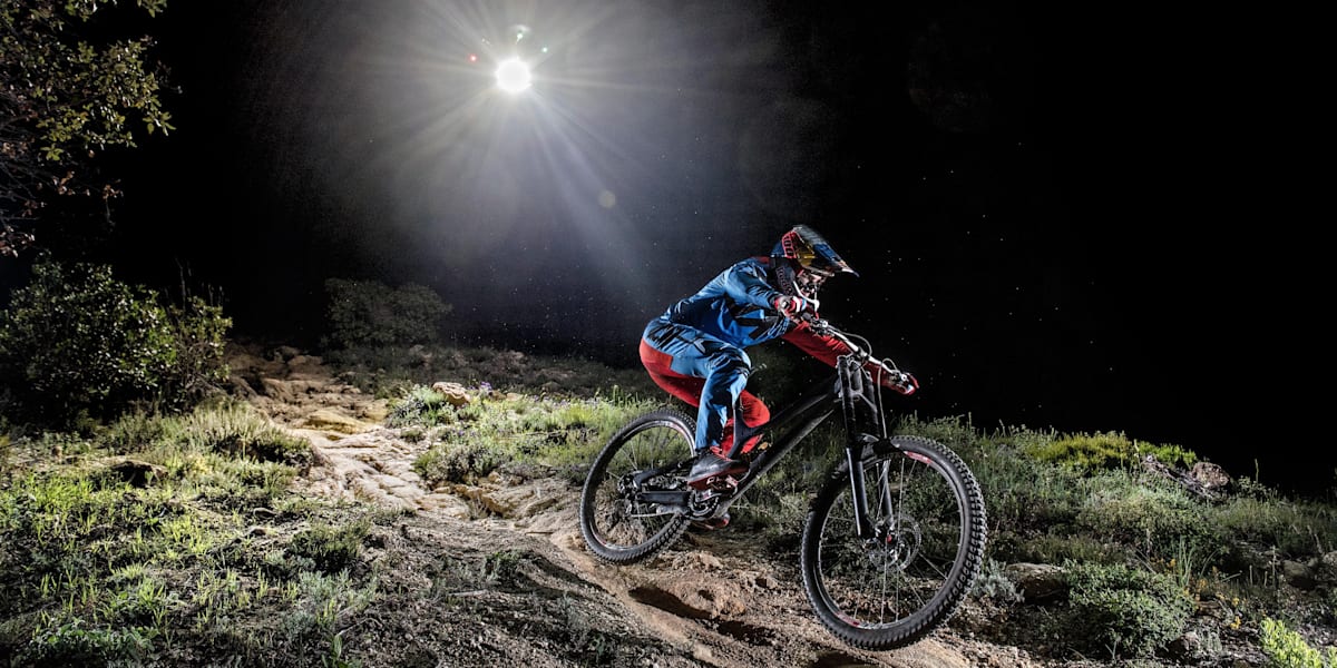7 reasons why you need to go night riding