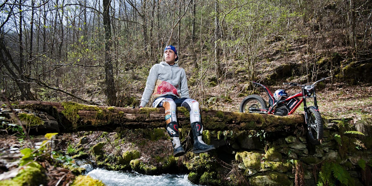 ¿Por qué nos mola Adam Raga? 5 motivos, Trial