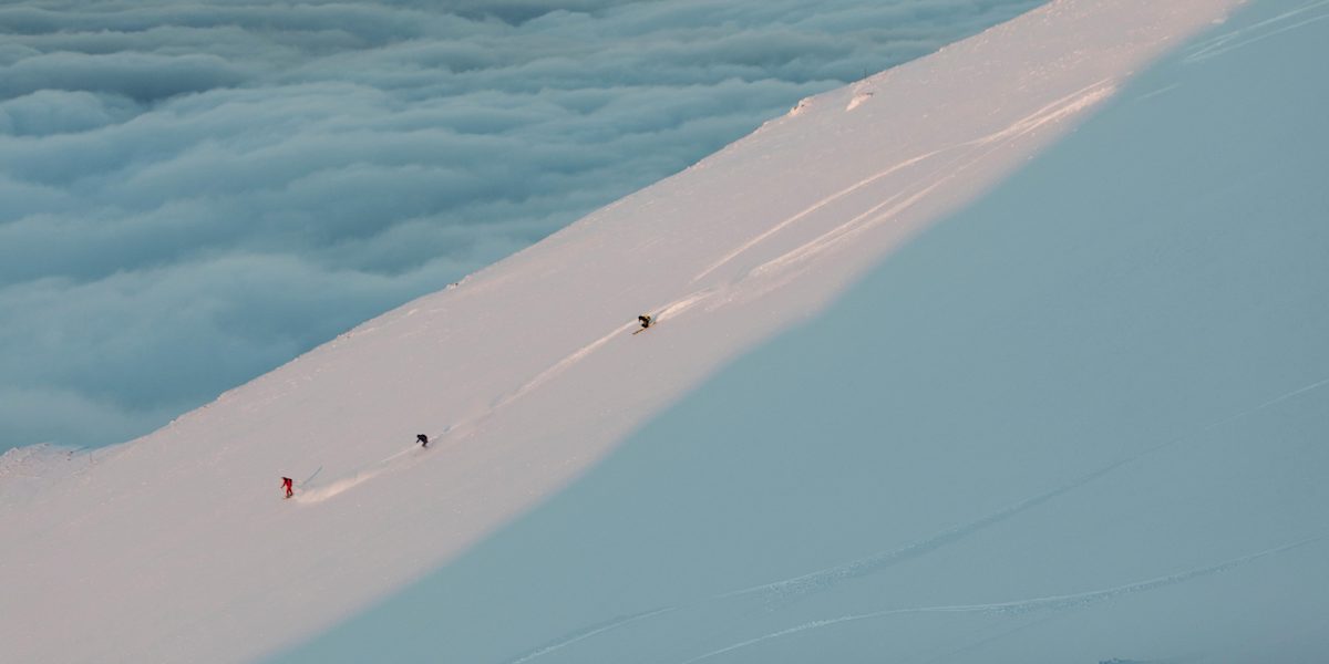 YA MAS – Snowmads in Greece Trailer