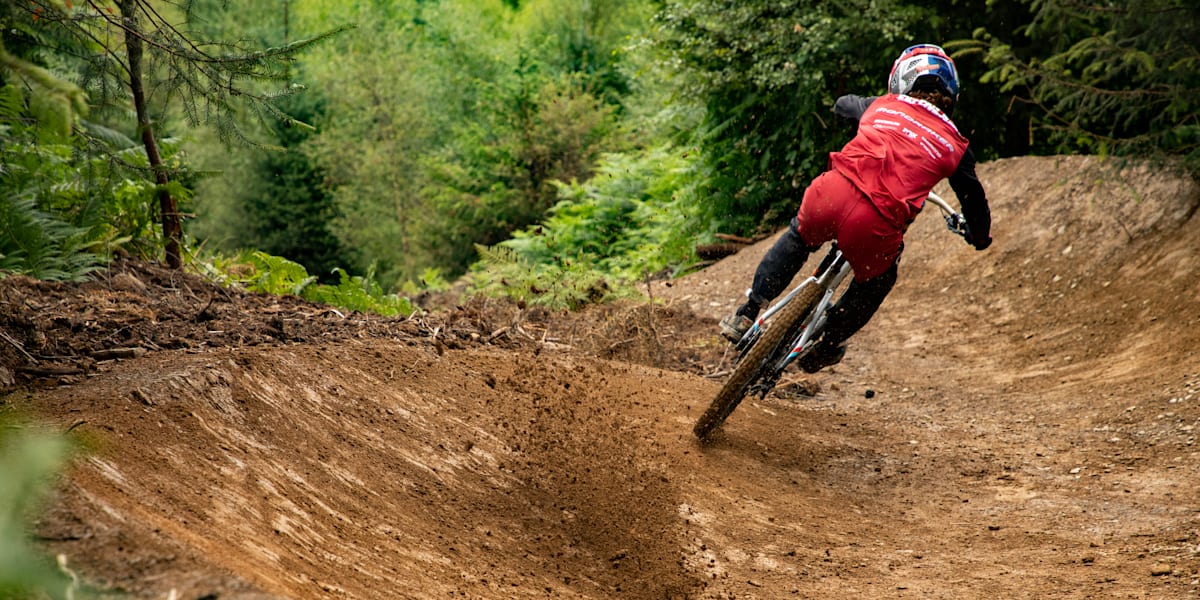 VTT: Laurie Greenland imagine et ride une ligne de rêve