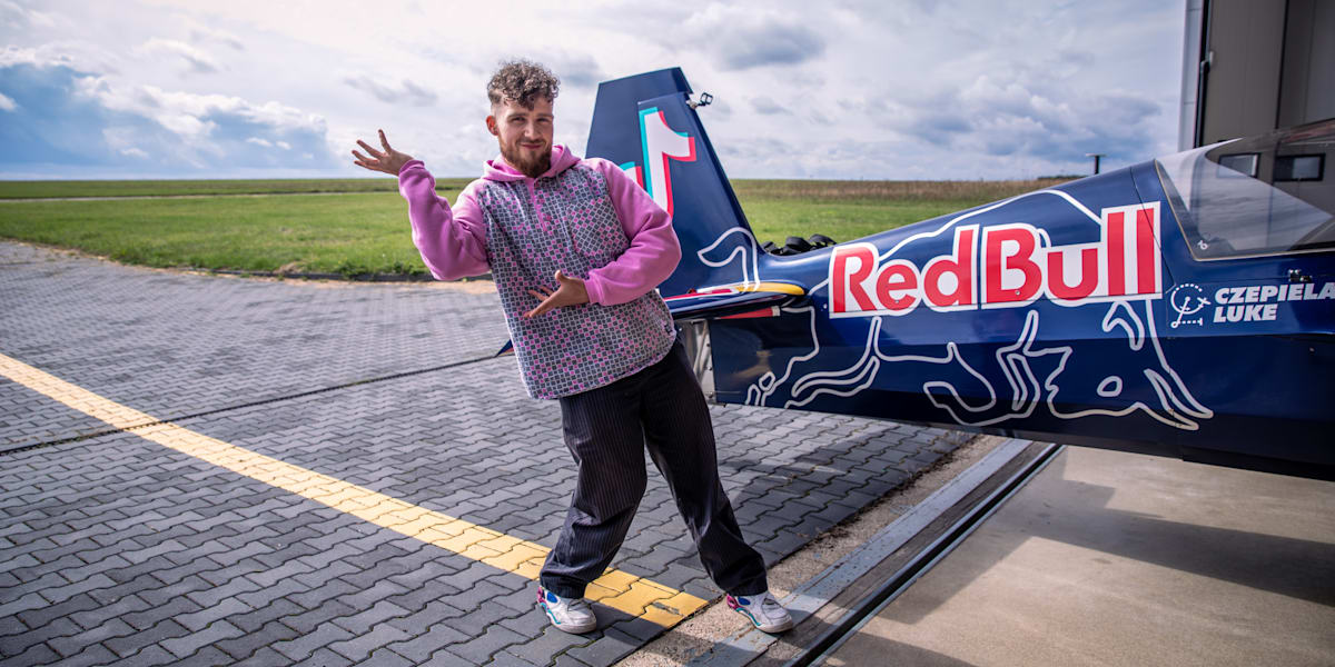 Loczek tańczy, Czepiela pyta - nowy odcinek "Red Bull Prze-lotnych Pytań"