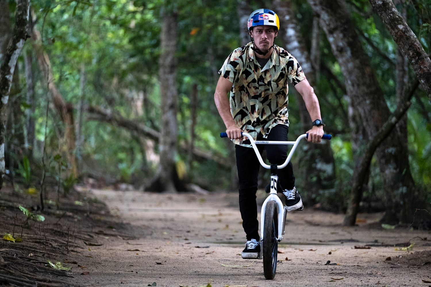 BMX in Costa Rica: Ein Roadtrip mit Kenneth Tencio