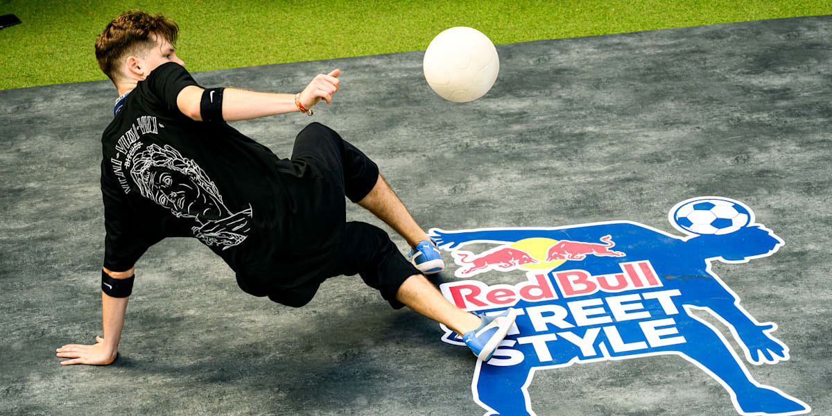 Red Bull Street Style 2021: Final – freestyle football