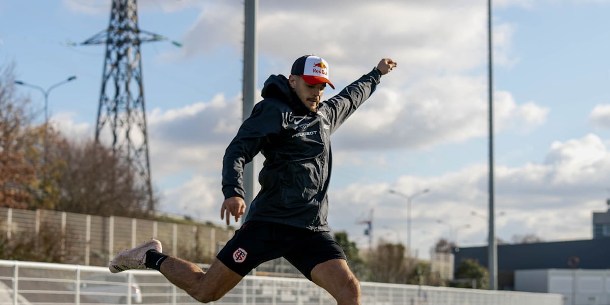 Romain Ntamack lance une app pour les buteurs de rugby