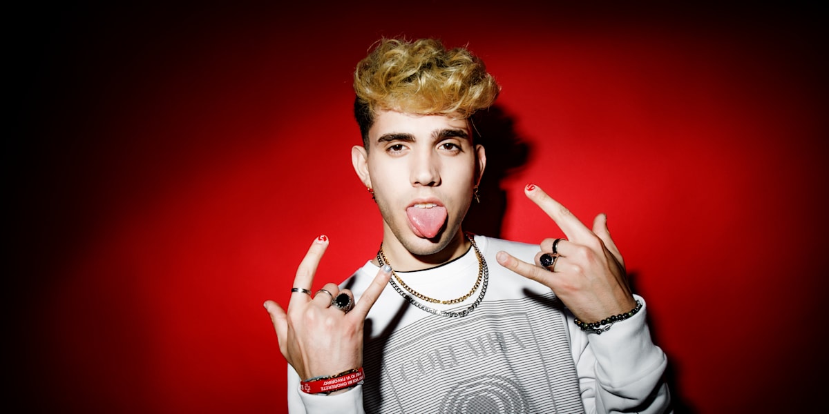 aka7EVEN: Intervista e la sua Playlist