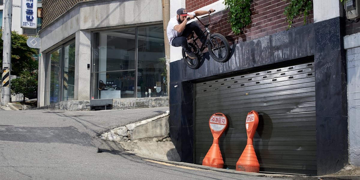 BMX Street Riding Video | Red Bull BMX Team in Seoul