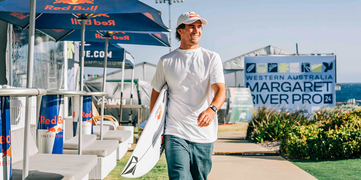 Jack Robinson's surfboard setup