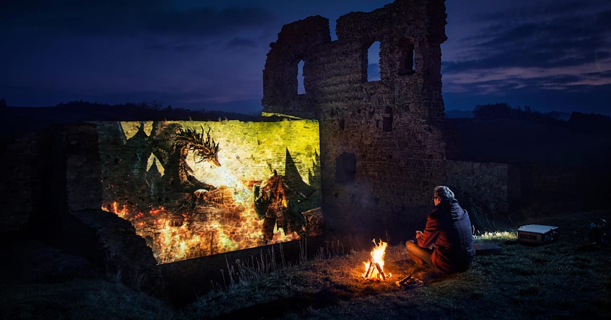 Playing games in their IRL settings *photos* | Red Bull