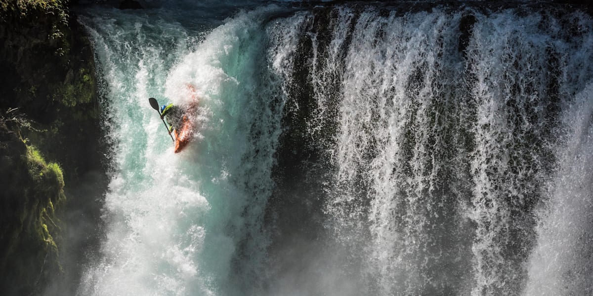 Rafa Ortiz in crazy action: Kayaking photos & videos