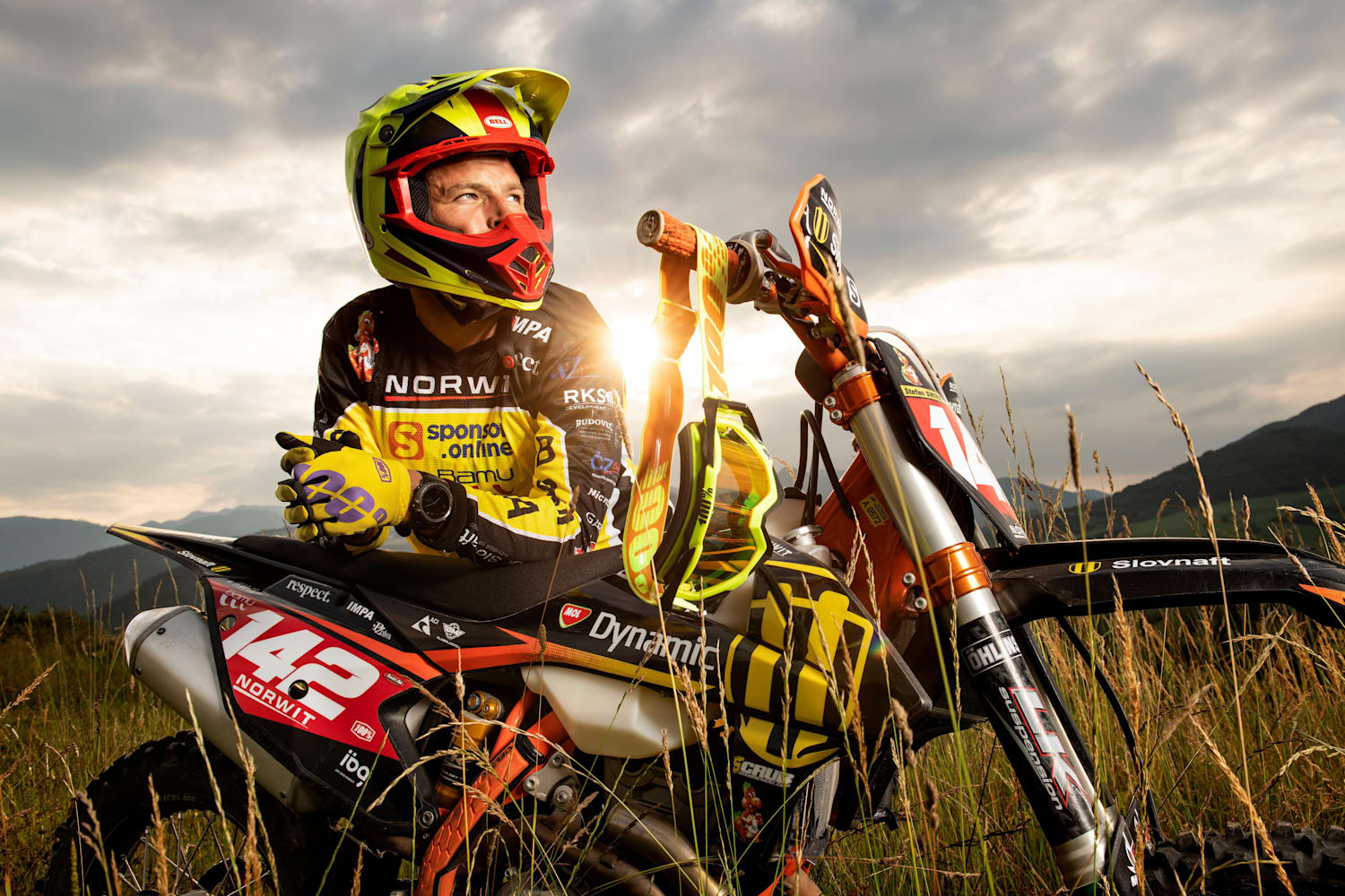 Krátky dokument o živote a cieľoch Štefana Svitka