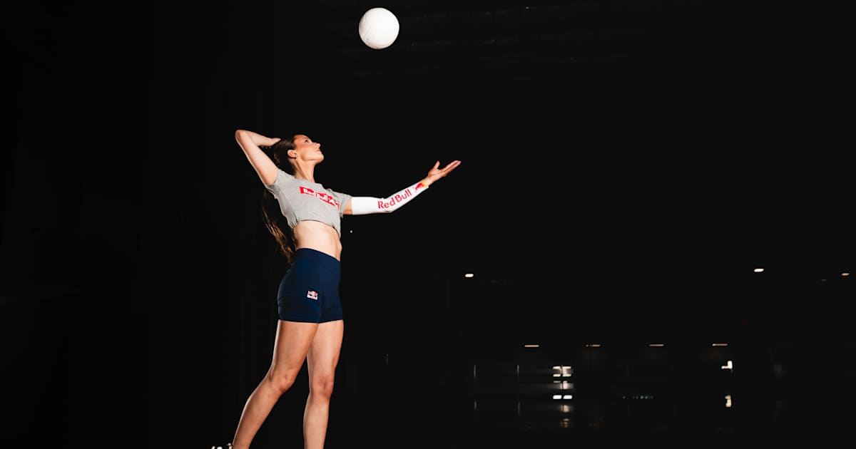 volleyball overhand serve tutorial