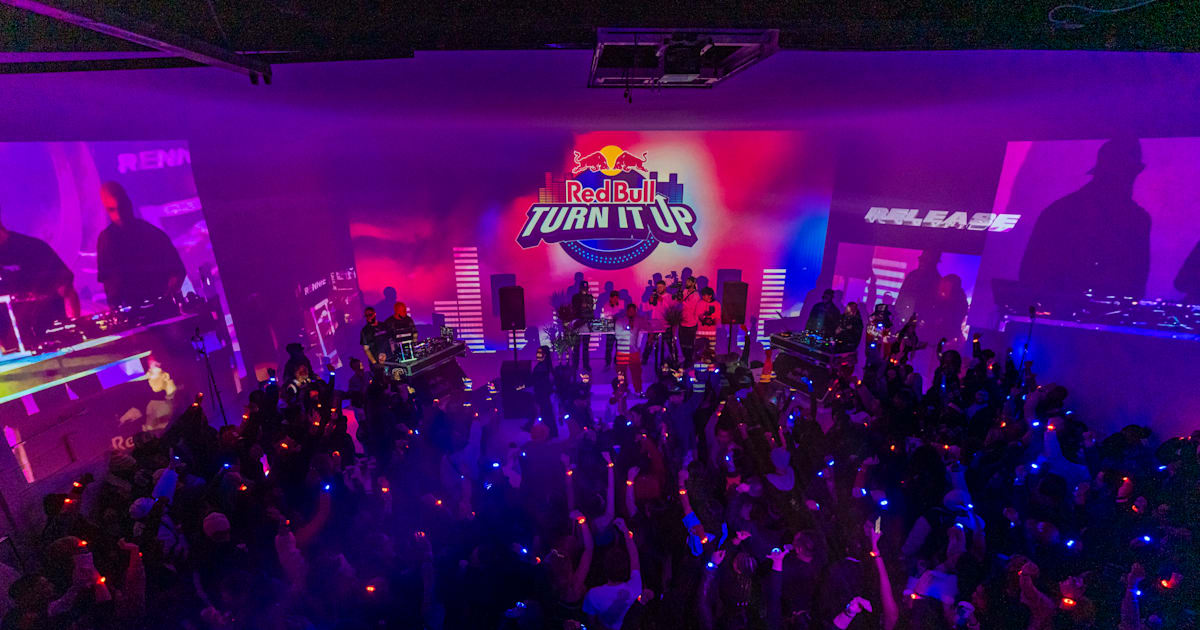 Red Bull Turn It Up Bakıda: Ən Güclü DJ-i Sən Seçirsən
