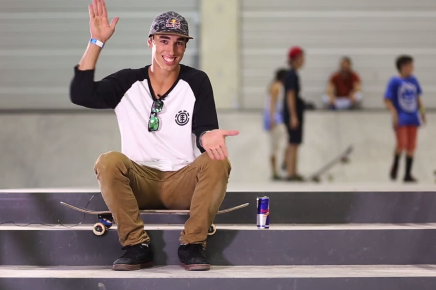 Danny León prueba el skatepark 360ºeXtrem de Andorra