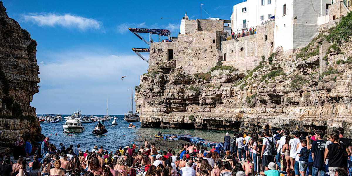 Red Bull Cliff Diving 2021 Saltos En Polignano A Mare