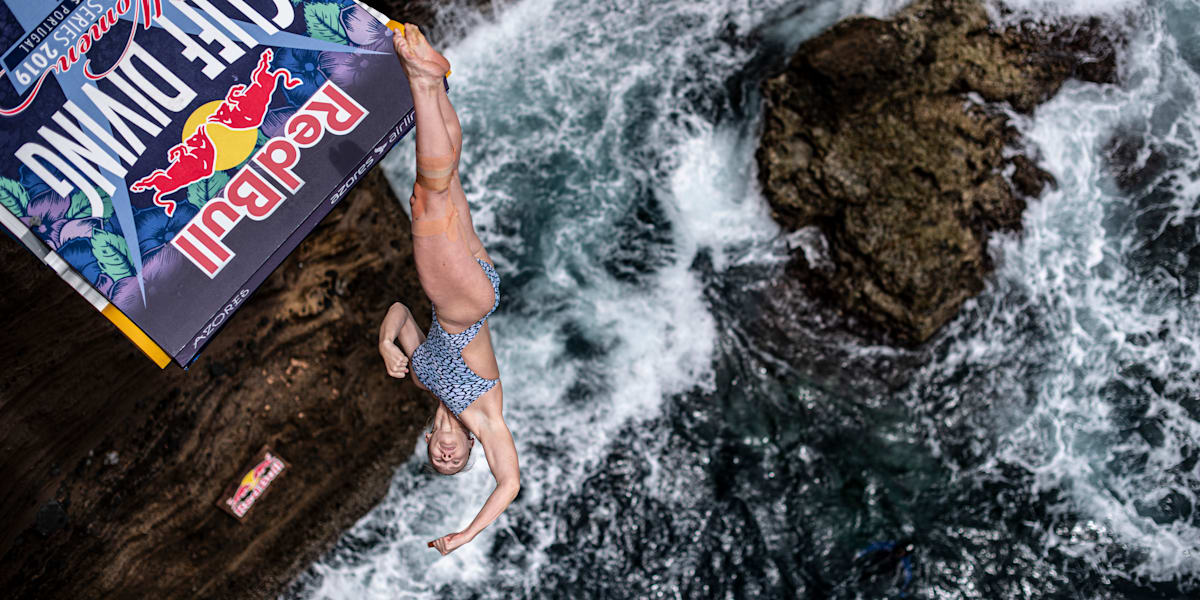 Red Bull Cliff Diving: how athletes navigate the fear