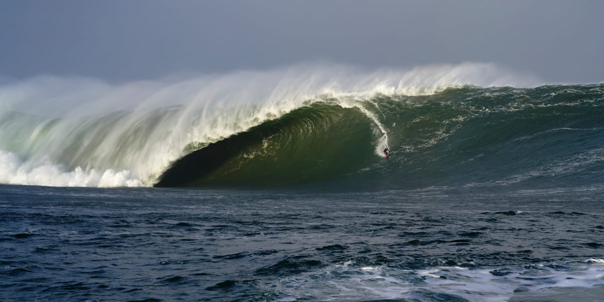 Conor Maguire surfs historic big waves of Mullaghmore