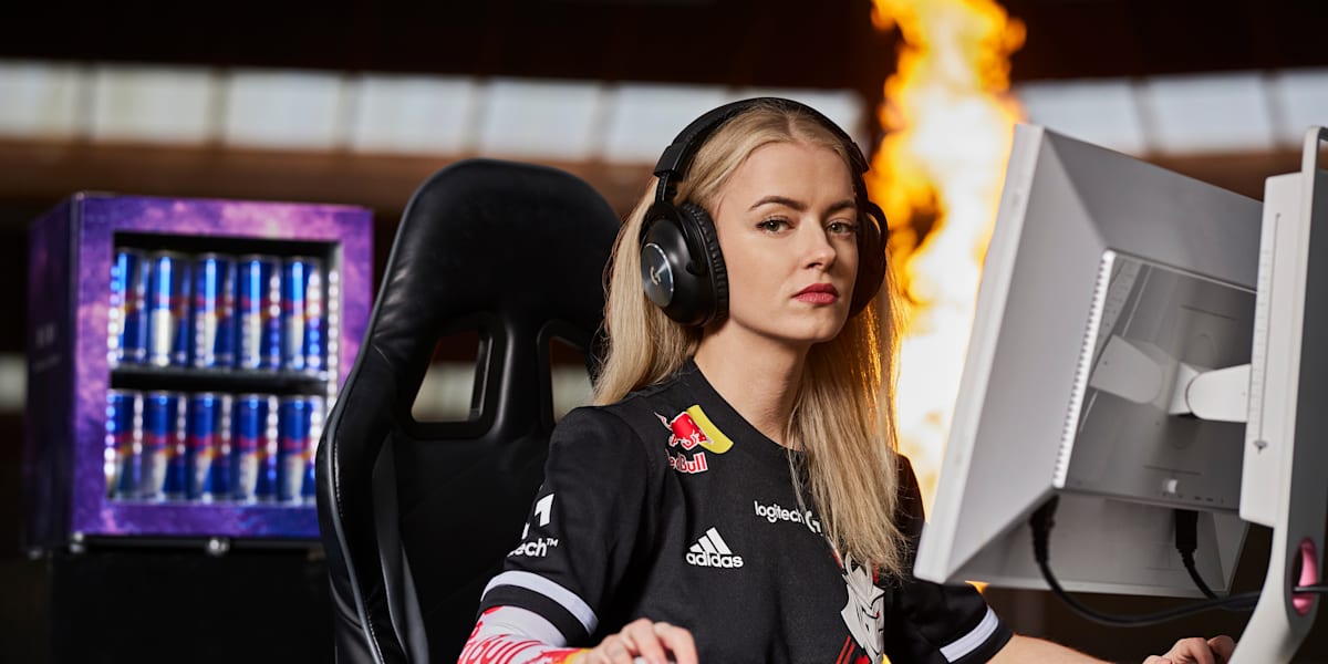 TOP 3 nejznámější streamerky - CS:GO, Call of Duty