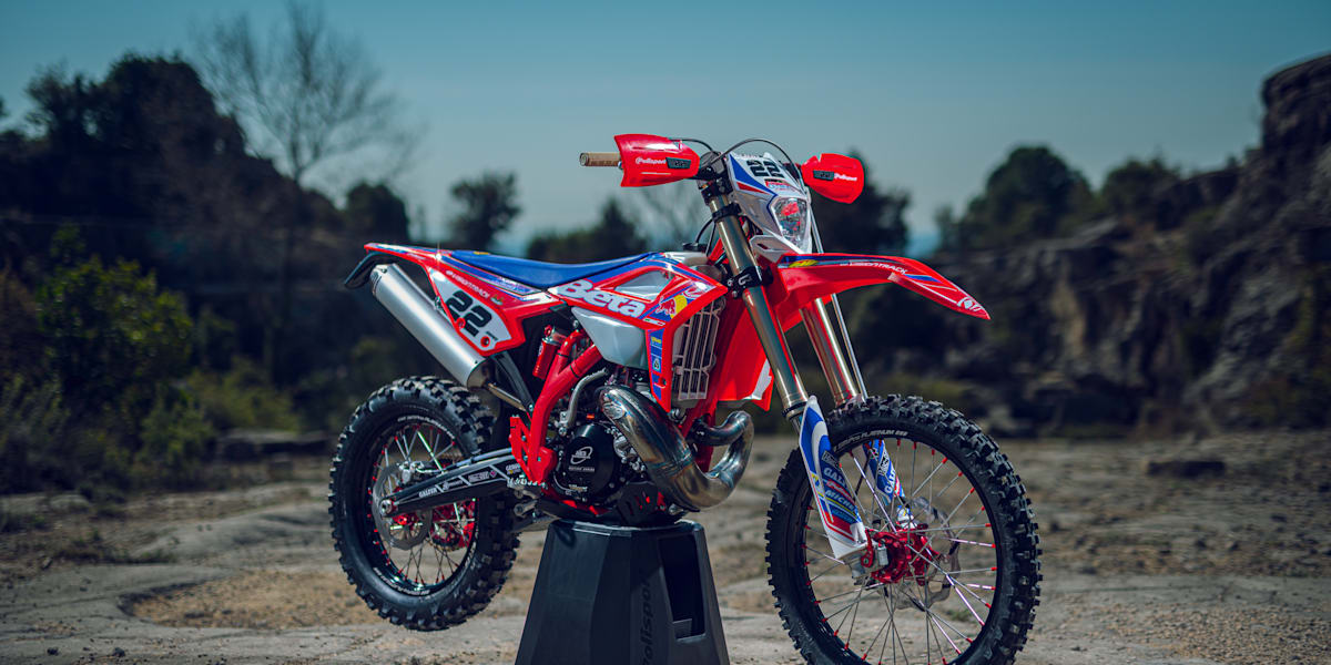 Beta days ahead: Jonny Walker shows off his new bike for the 2021 season