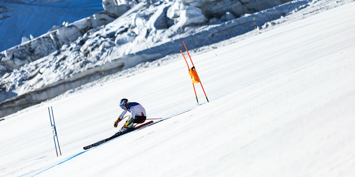 Bending Gates S1 E2: Inside the mind of a ski athlete