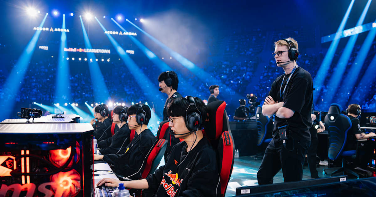 T1 esports team – profile page