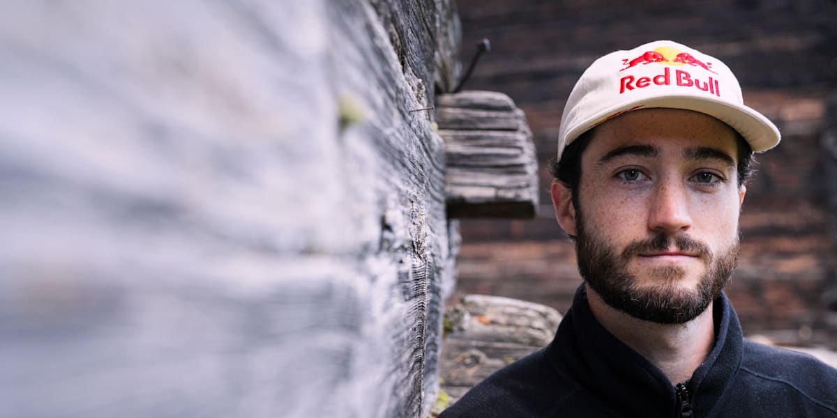 Freestyle Skiing: Training Guide to excel in the sport