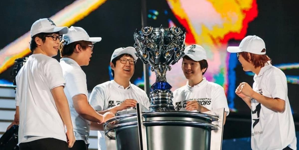 How to become a League of Legends pro gamer