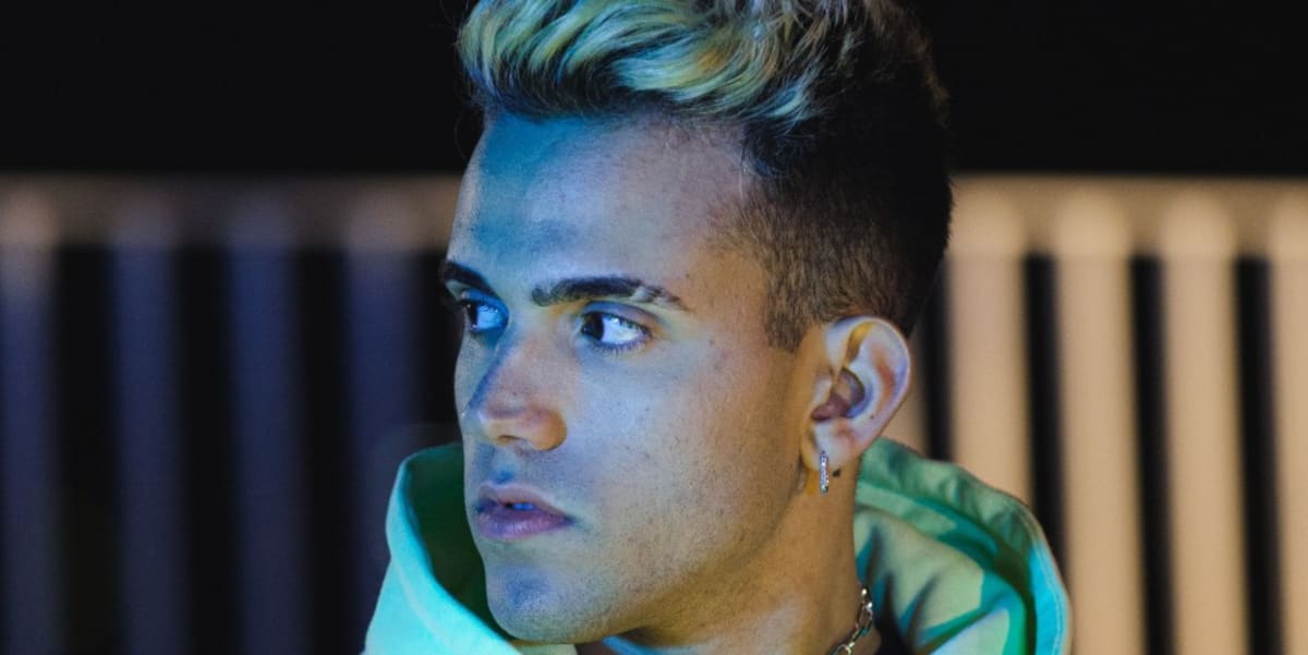 Intervista ad Aka 7even su Sanremo, biografia, carriera