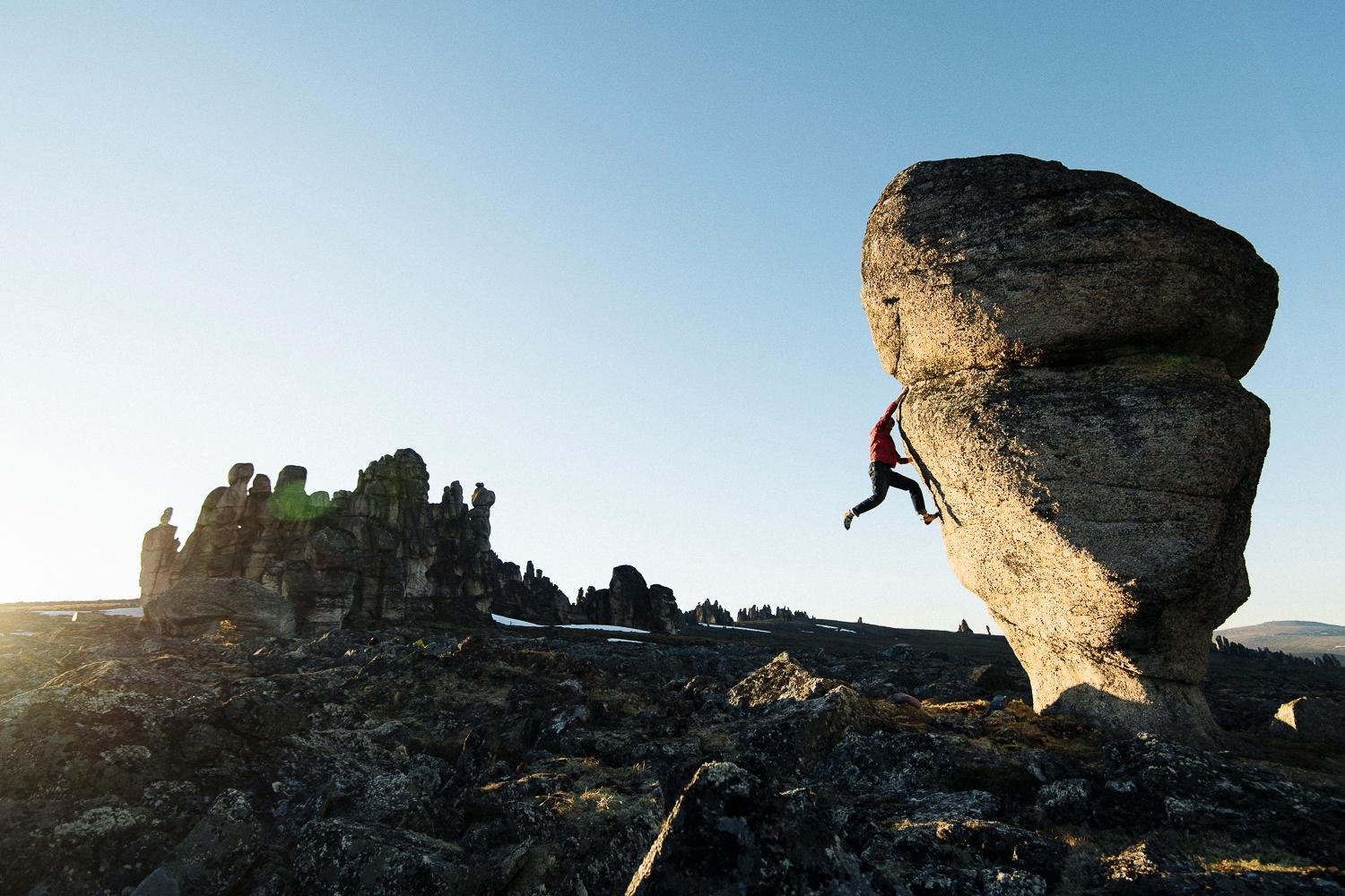 Sundrun Pillars: Kilian Fischhuber climbing expedition