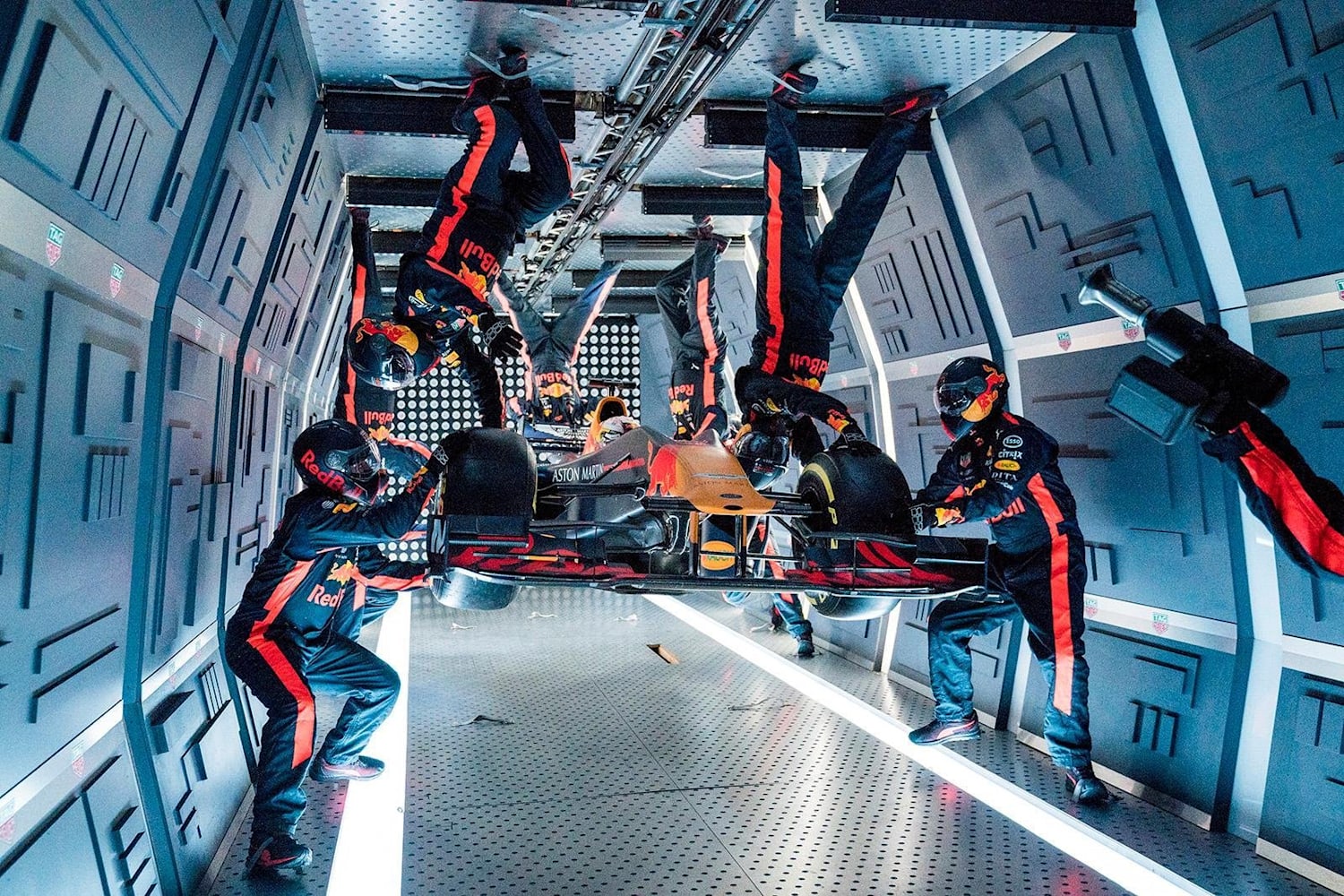 Galeria: Pit-stop Red Bull Racing w stanie nieważkości