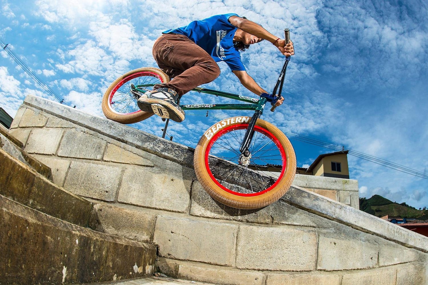 Julian Molina | One-legged BMX rider | Red Bull Bike