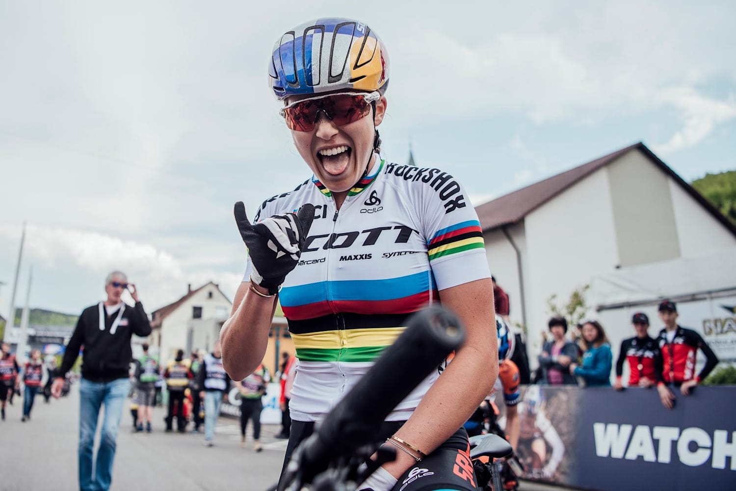 Kate Courtney: conheça a nova sensação do mountain bike