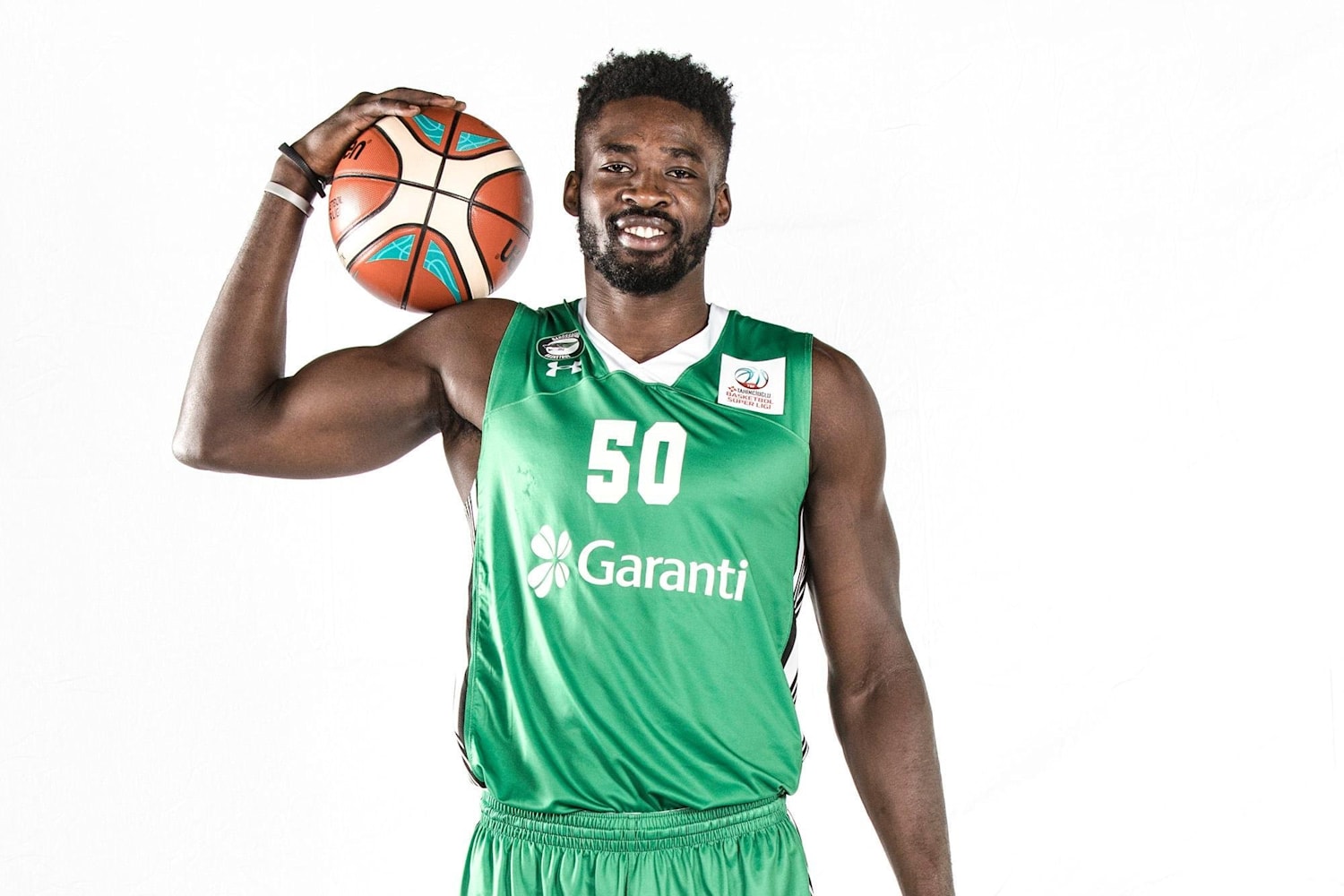 Darüşşafaka Basketbol Oyuncusu Micheal Eric'le Konuştuk