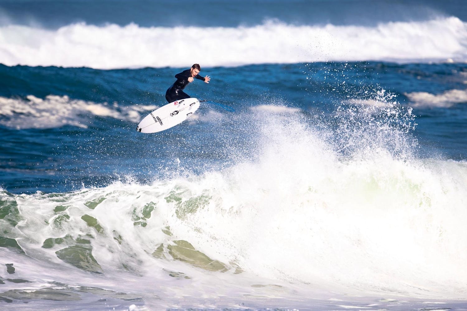 21 Hours: Jack Freestone entrena para Red Bull Airborne