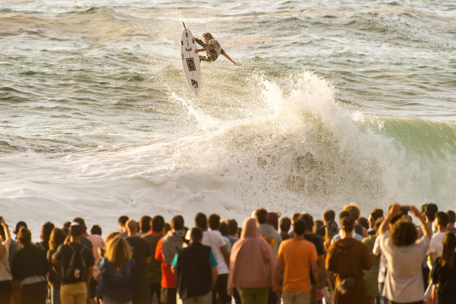 Red Bull Airborne 2019: Surf series event information