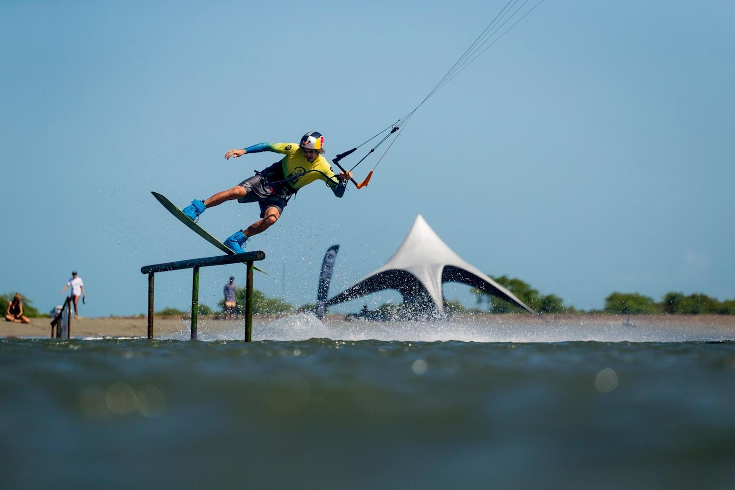 Kite Park League | Christophe Tack